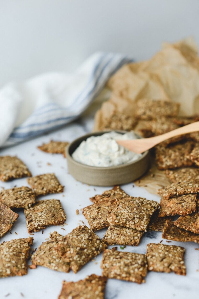 Easy Gluten Free Seeded Quinoa Cracker Recipe (Vegan) - Fare Isle