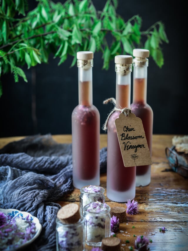 How to Use Flowering Chives: 4 Beautiful Chive Blossom Recipes - Fare Isle