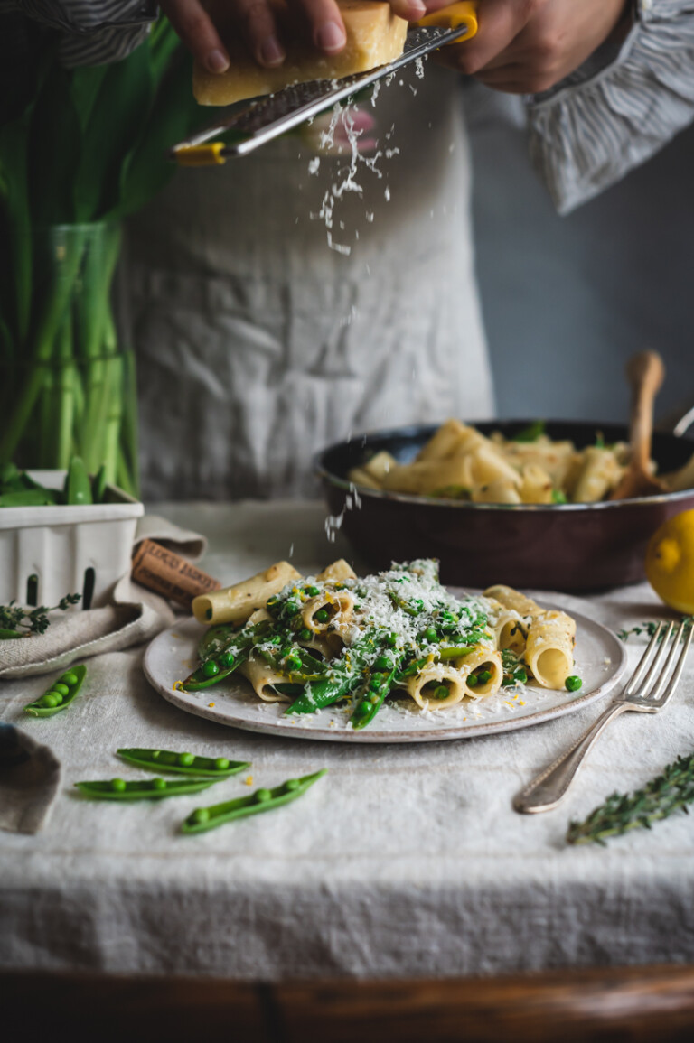 Italian Pasta and Peas Recipe - Fare Isle