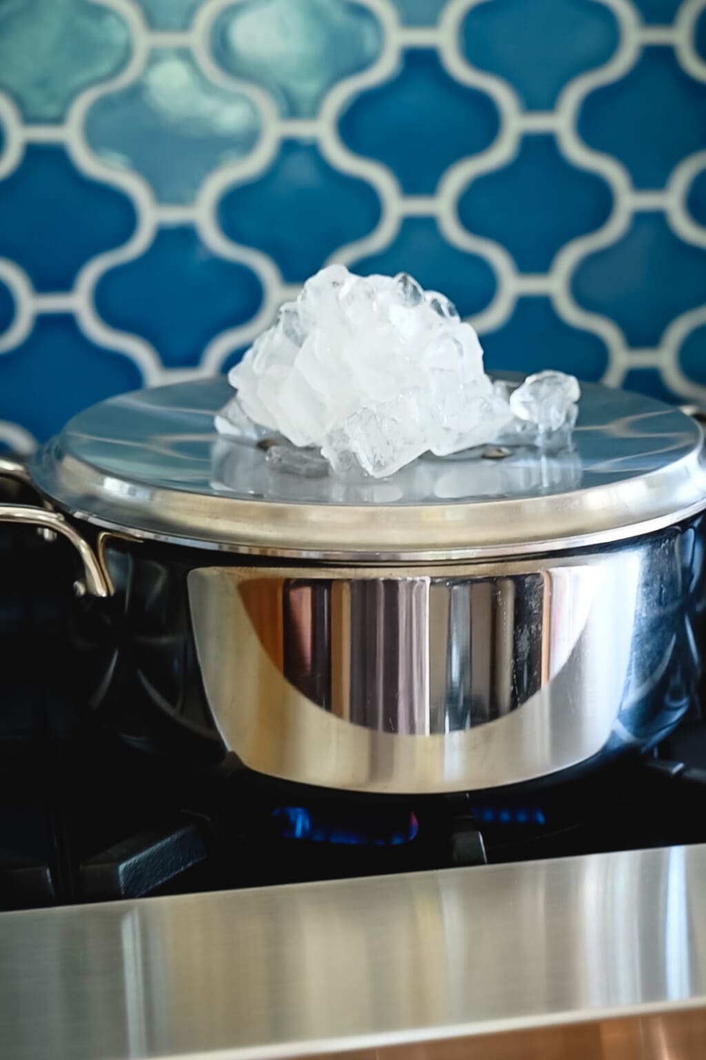 DIY Rose Water Recipe - Fare Isle