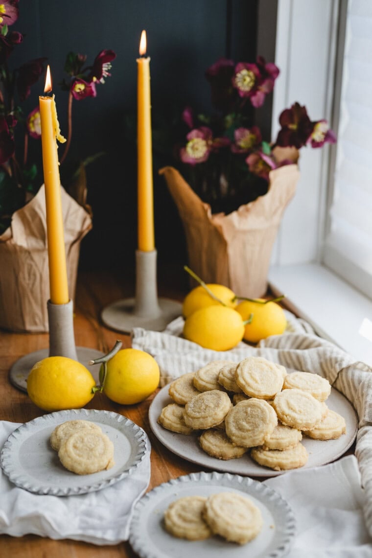 Traditional Irish Shortbread Cookies Recipe - Fare Isle